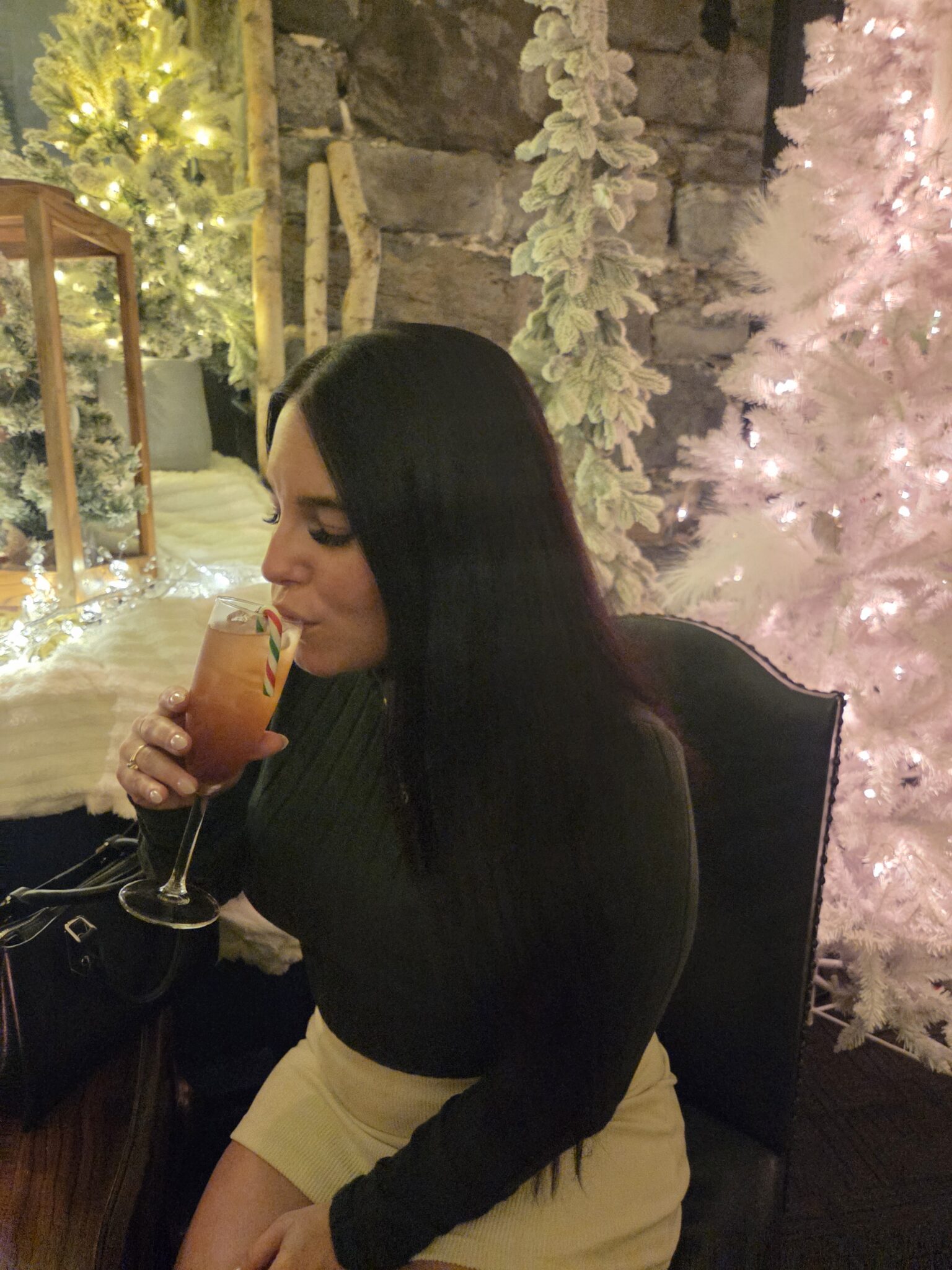 Secrets : le bar de Noël caché à découvrir - Meve et cie